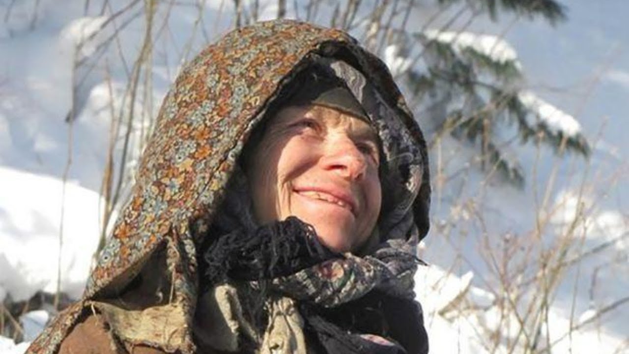 72 year old Woman Lives An Insane Hermit Lifestyle Deep In Siberia ...