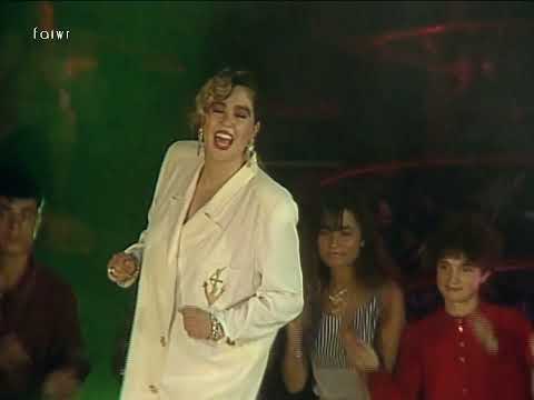 Zerrin Özer - Dünya tatlısı