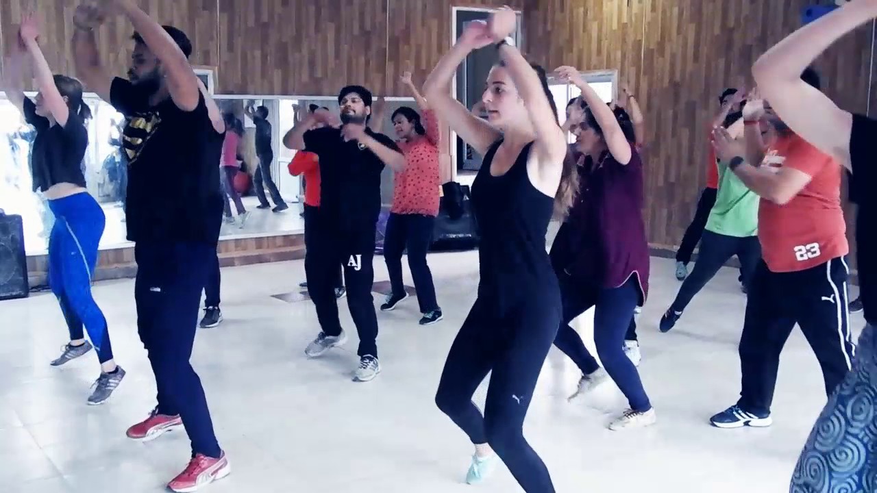 Zumba with Australian Friends - YouTube