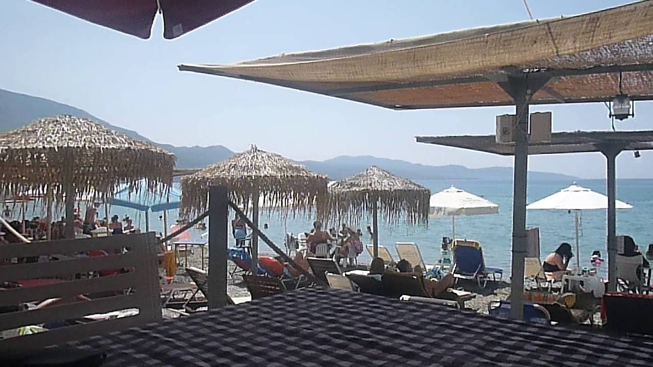 ΚΑΛΑΜΑΤΑ παραλία θαλασσινα μπάνια 03/08/2016 P1090975 - YouTube