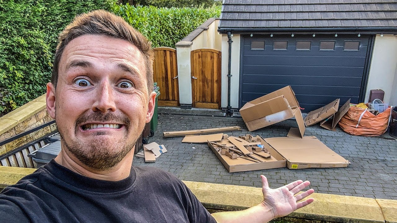The New House is getting Hectic! 🏡 - YouTube