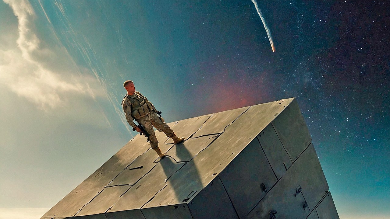 Soldado Despierta Atrapado En 1 Cubo Que No Respeta Las Leyes De La ...