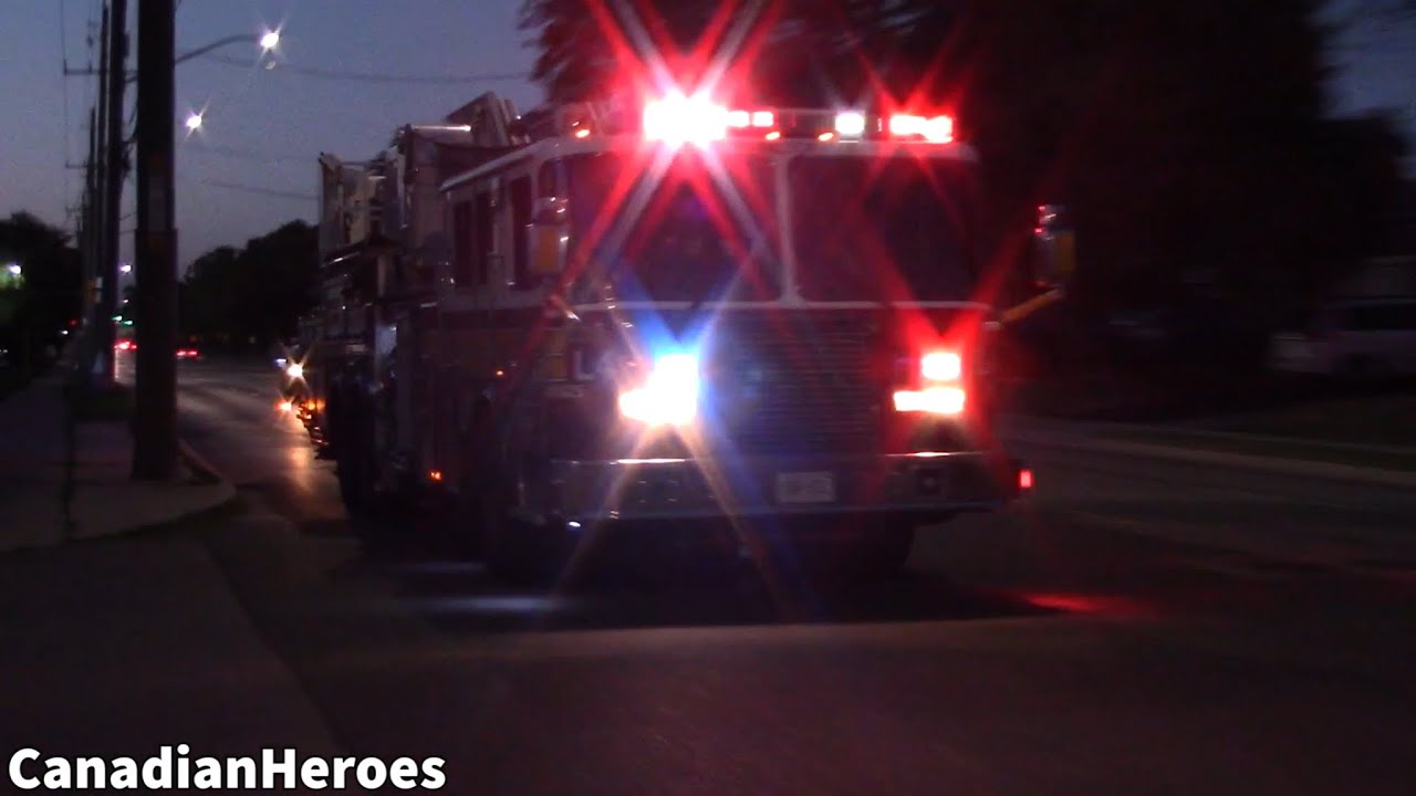 HFD - *Siren Play* Ladder 4 Arriving On Scene W/Engine 2 To A Possible ...