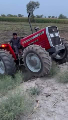 Massey Ferguson 385 4WD- Good tractor - YouTube