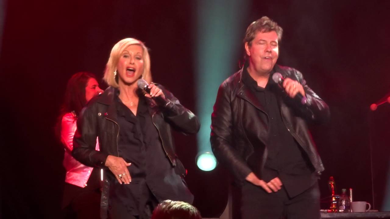 Olivia Newton-John "You're the One That I Want" (w/Warren Ham) - YouTube
