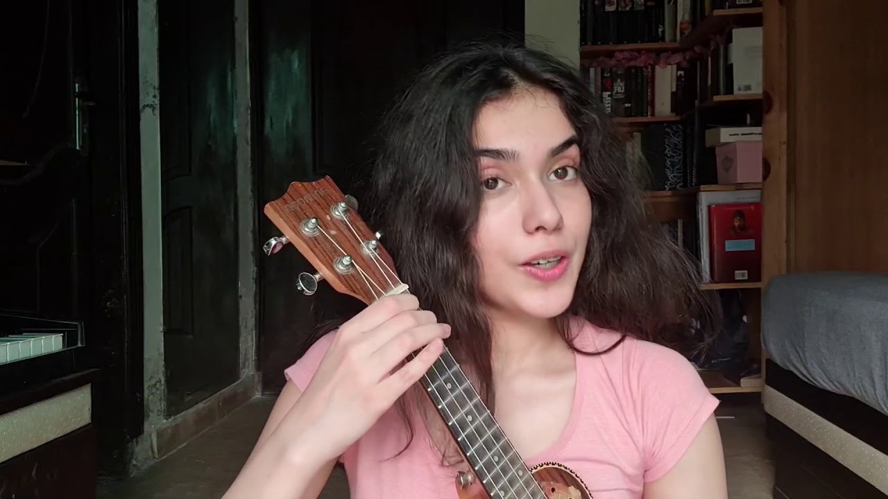 Singing sixteen going on seventeen alone. Romaisa Tariq - YouTube