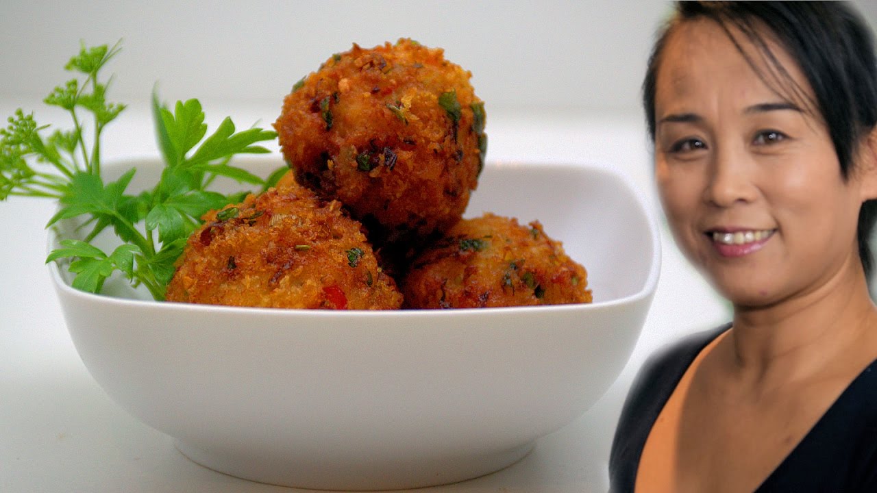 Thai Crispy Fried Prawn Balls (Thai Crispy Prawn Recipe) Asian Buffet ...