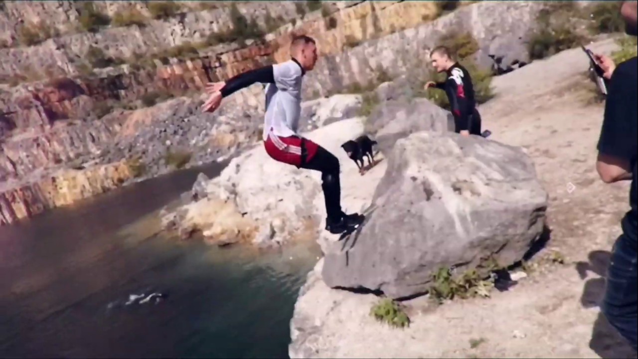 40FT Cliff Jump into Matlock Quarry Urban Exploring - YouTube