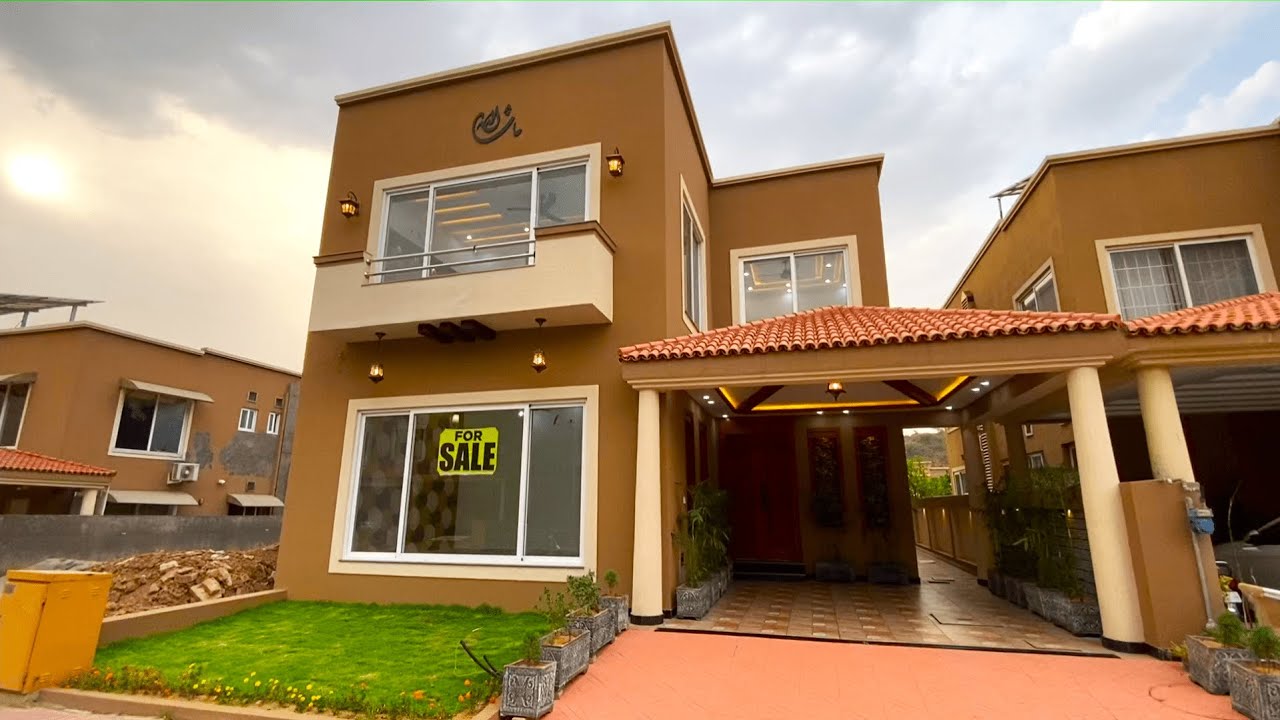 10 Marla BACK LAWN LUXURY Defence Villa For Sale in REASONABLE PRICE in ...