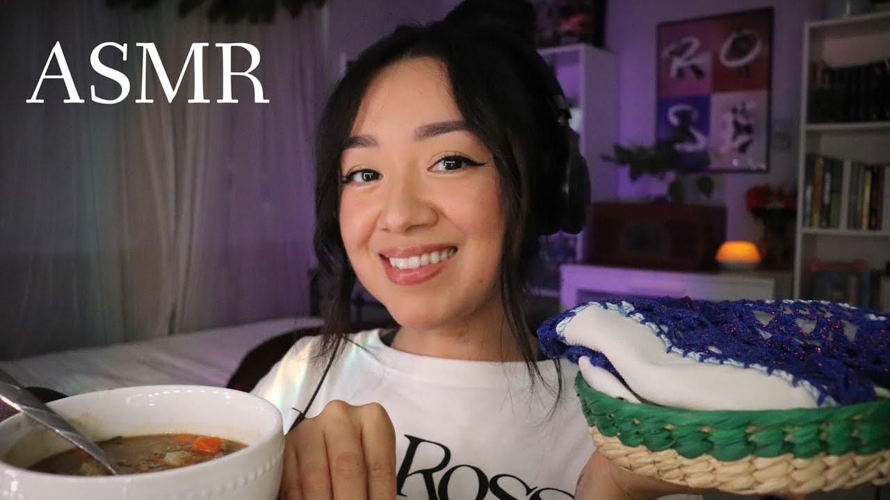 ASMR eating Mexican lentil soup & cheese tacos 🍲🇲🇽 - YouTube