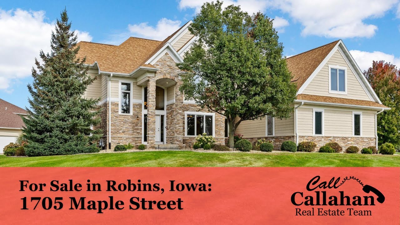 Waterfront Living | For Sale in Robins, Iowa | 1705 Maple Street | $800 ...