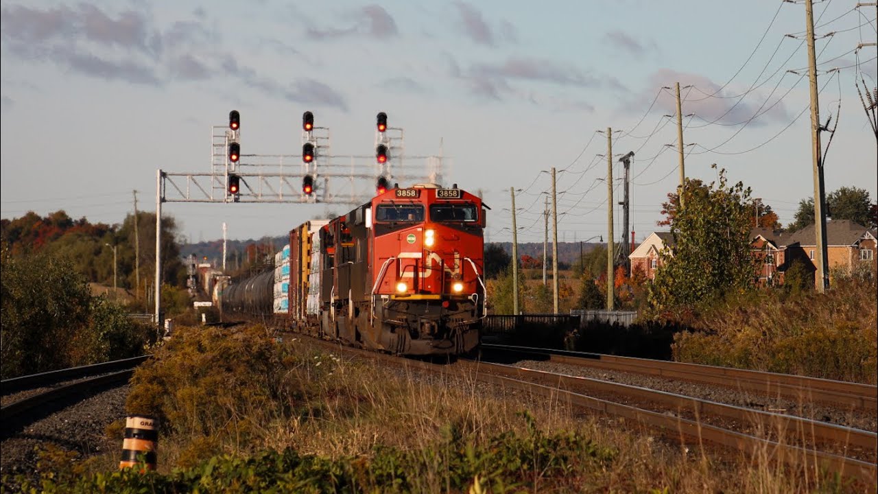 Railfan Madness! Railfanning the CN Halton Sub - YouTube