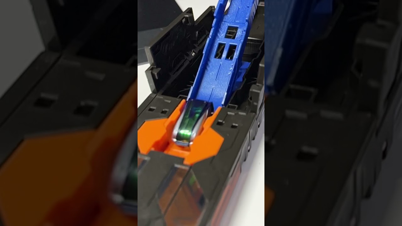 SEGA Chain Rencer β Set in slow motion - YouTube