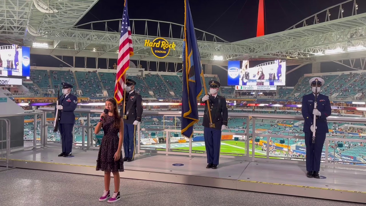 Reina Ozbay sings The Star Spangled Banner at the 2021 Capital One ...