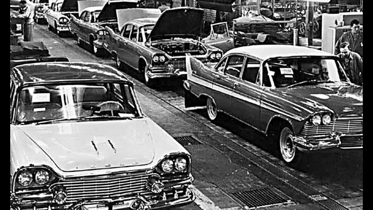 Vintage car factory photos from the 20's to the 70's ! - YouTube
