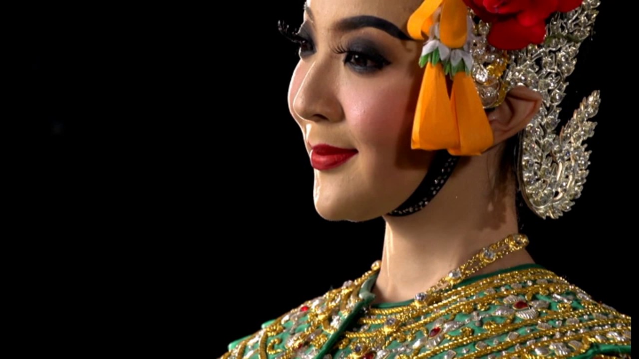 Khon Introduction - YouTube