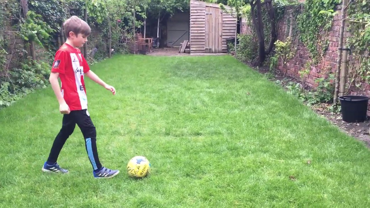 Easy Training Tip To Improve Your Football Skills At Home Target easy-training-tip-to-improve-your-football-skills-at-home-target