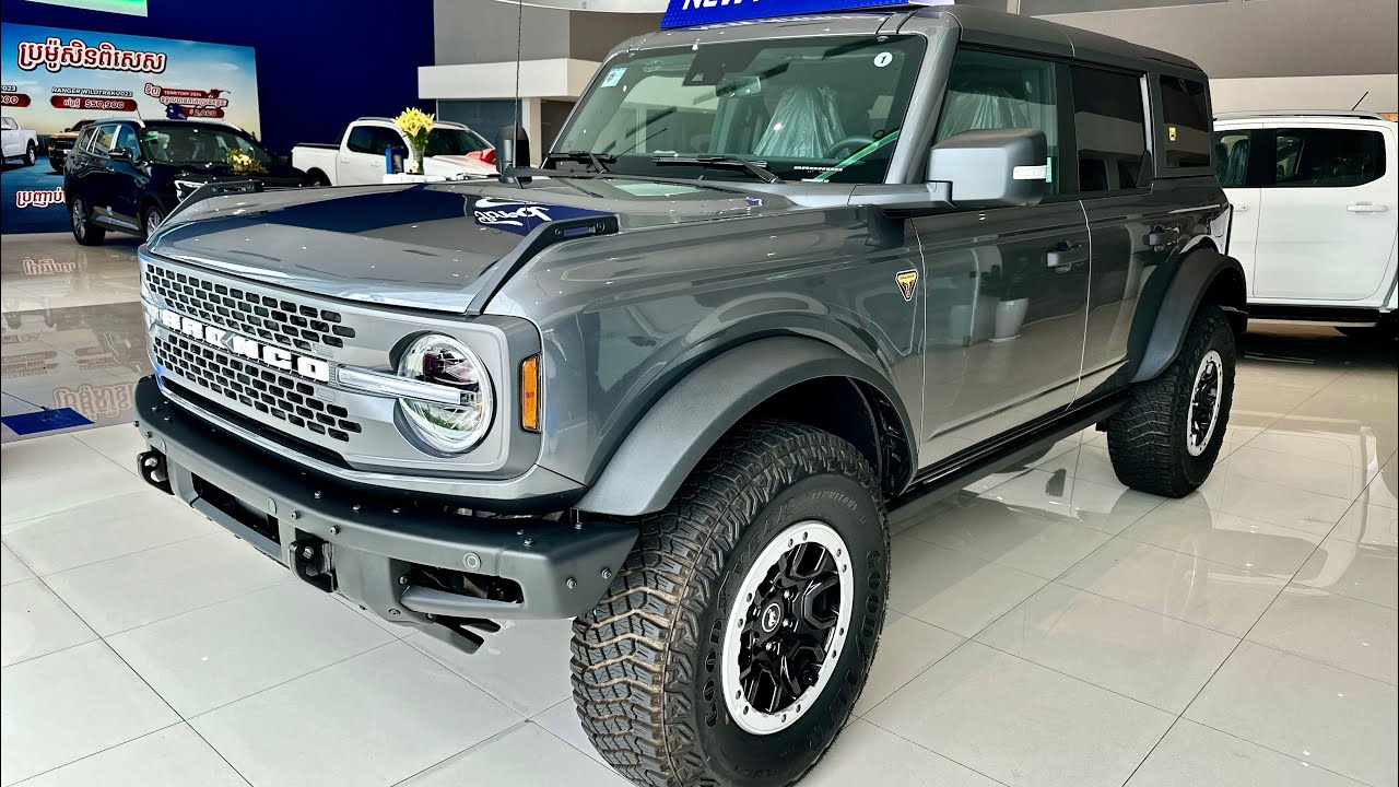 New ARRIVAL Ford Bronco off road Review Interior And Exterior - YouTube