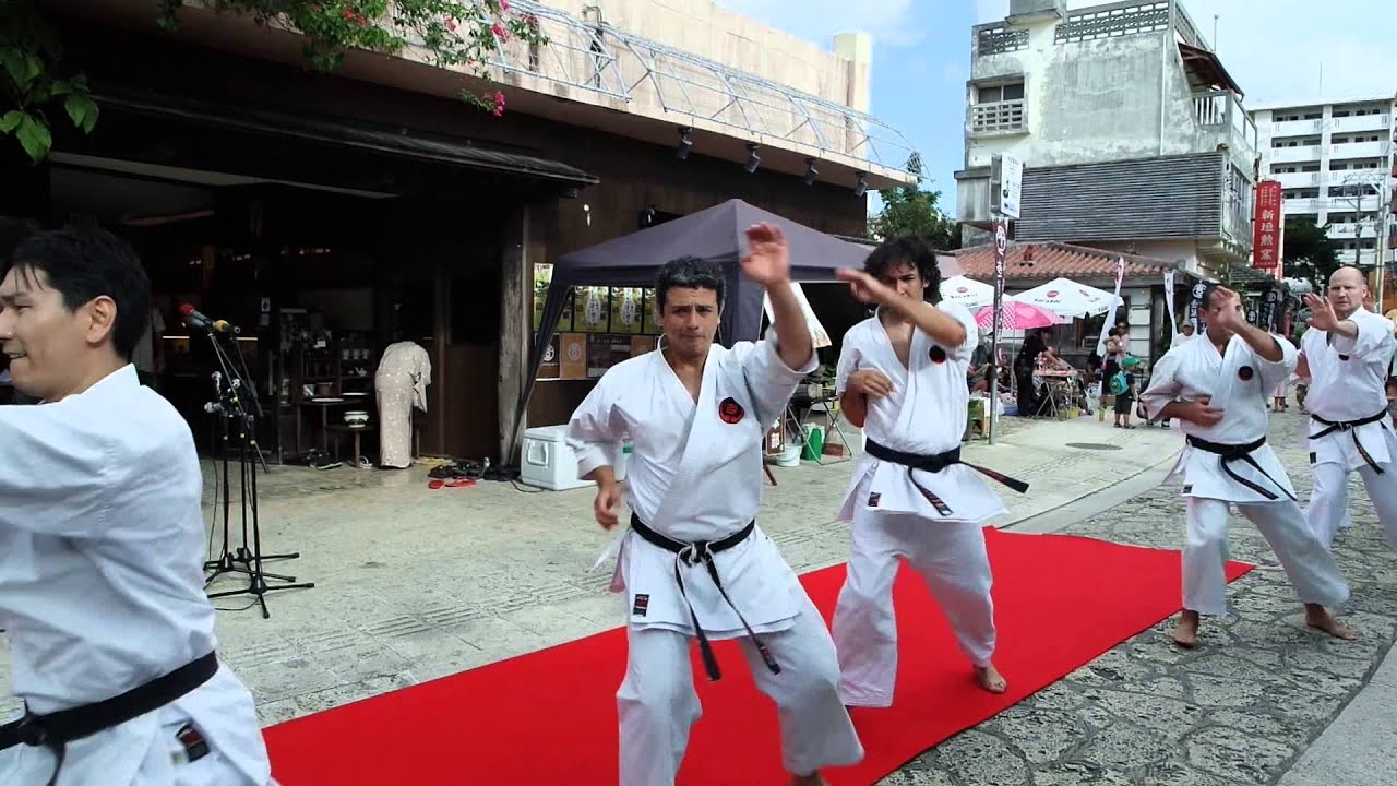 Shisochin, okinawa 2015 - YouTube