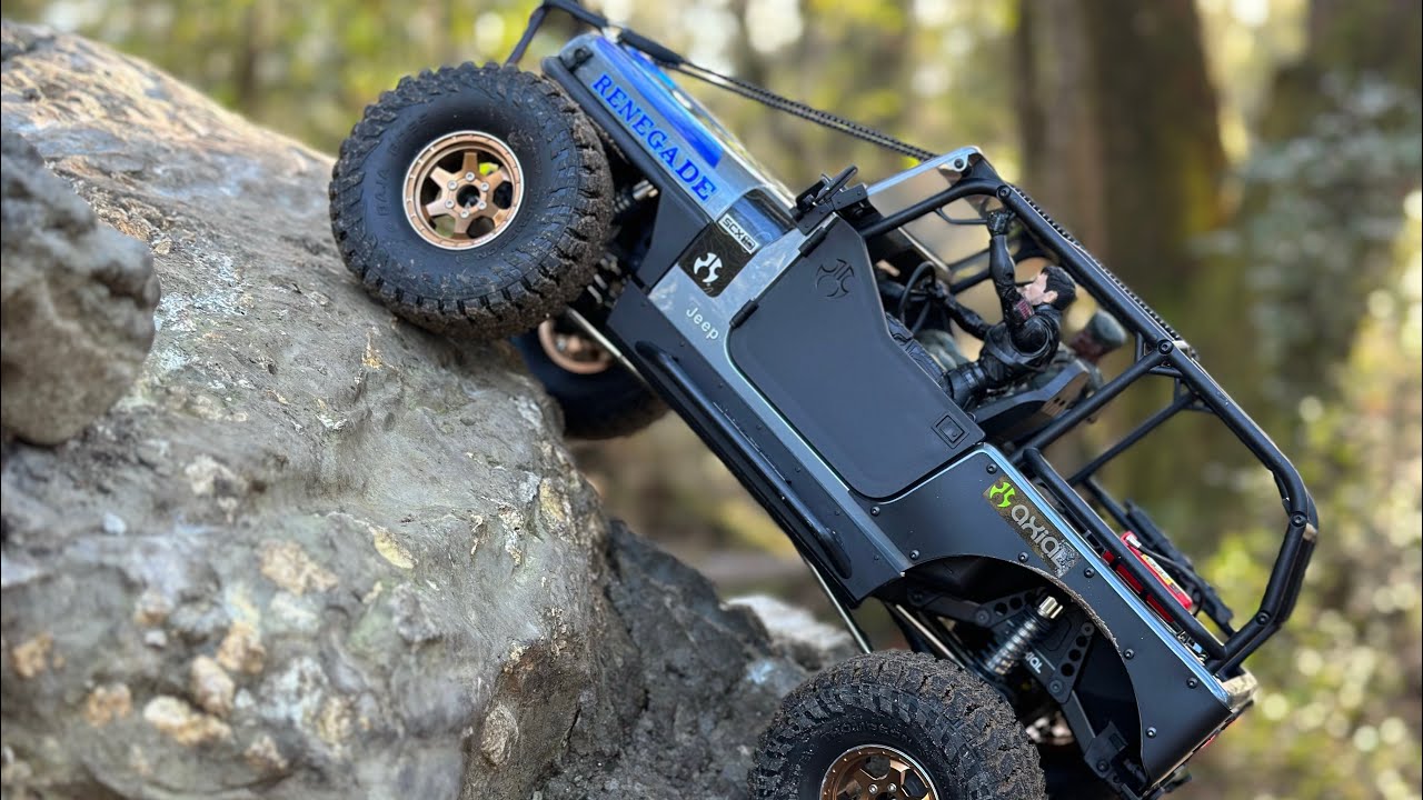 Test run with the axial cj7 ! - YouTube