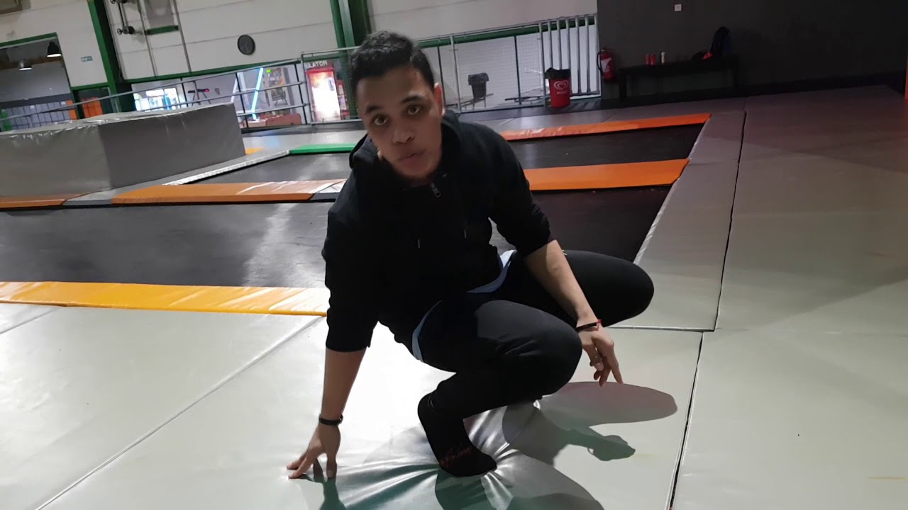 #TUTO 1 : How to do a monkey flip or macaco - YouTube