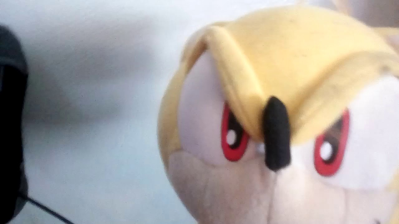 Super sonic vs chuck version 1 (PLZ READ DESCRIPTON!!!!!) - YouTube