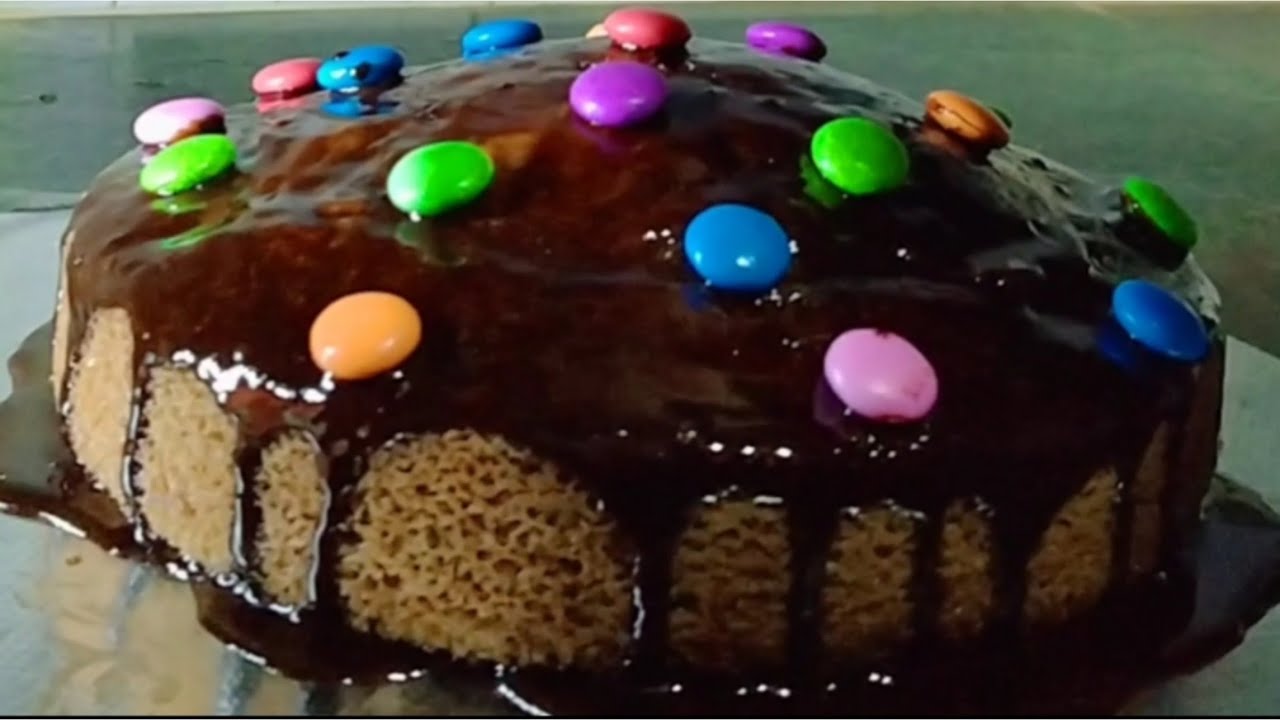 SIMPLE CHOCOLATE GEMS CAKE - YouTube