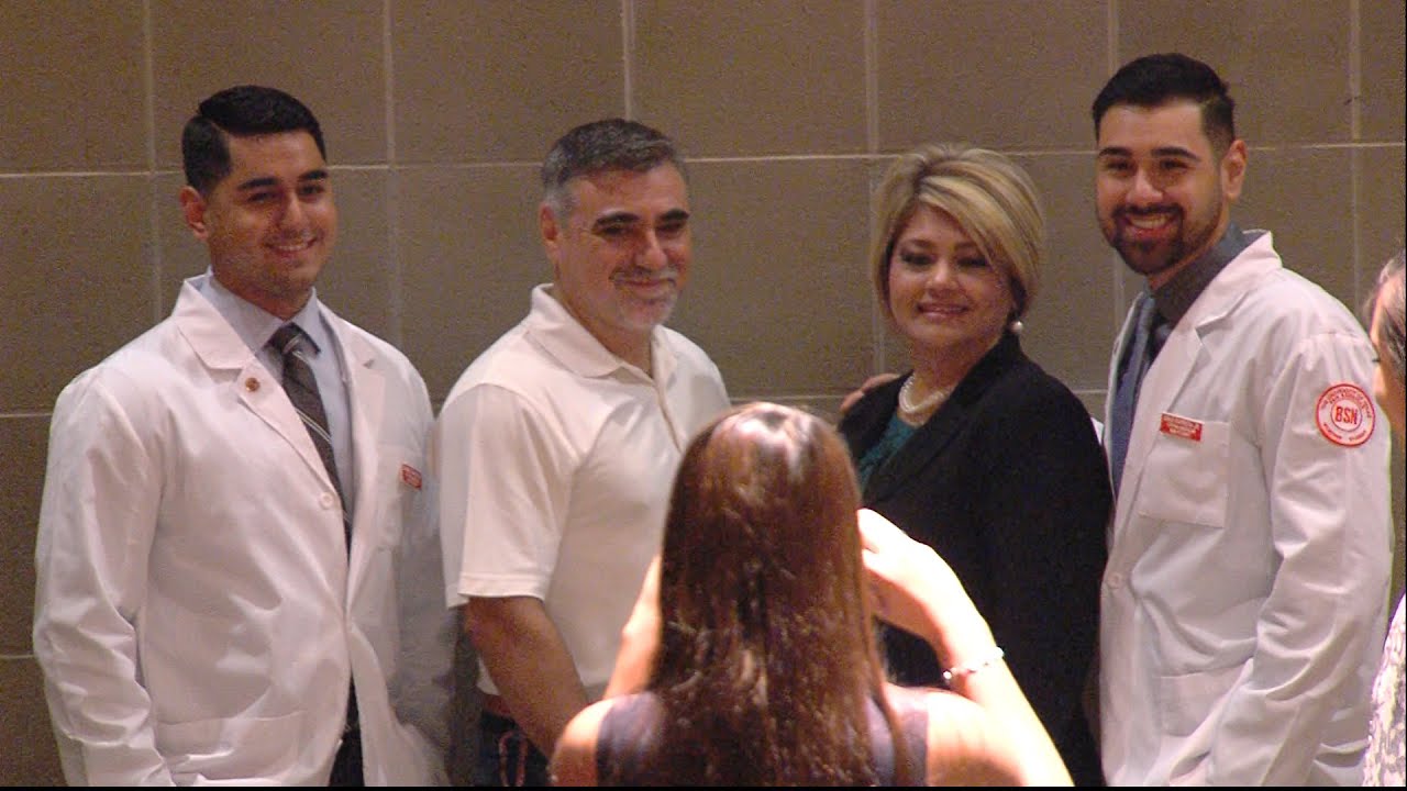 First White Coat Ceremony for Nursing Students - YouTube