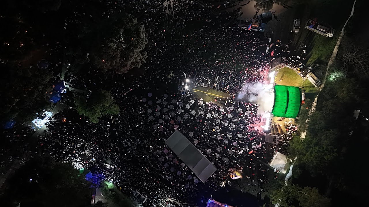 T Paul Live In Concert Highlights - YouTube