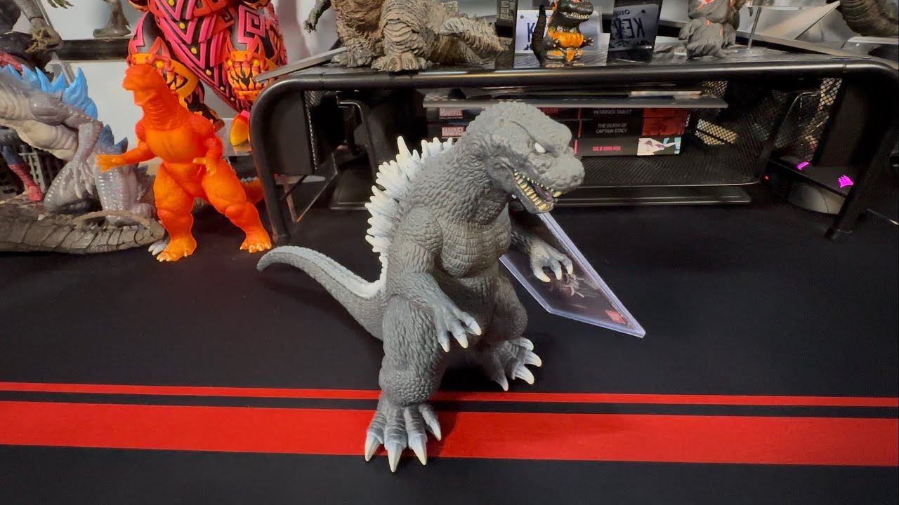 Finally! The Ultimate Bandai MMS Godzilla 2001 GMK - YouTube
