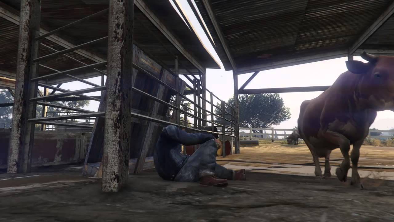 Grand Theft Auto V [Trevor] Moo Cow - YouTube