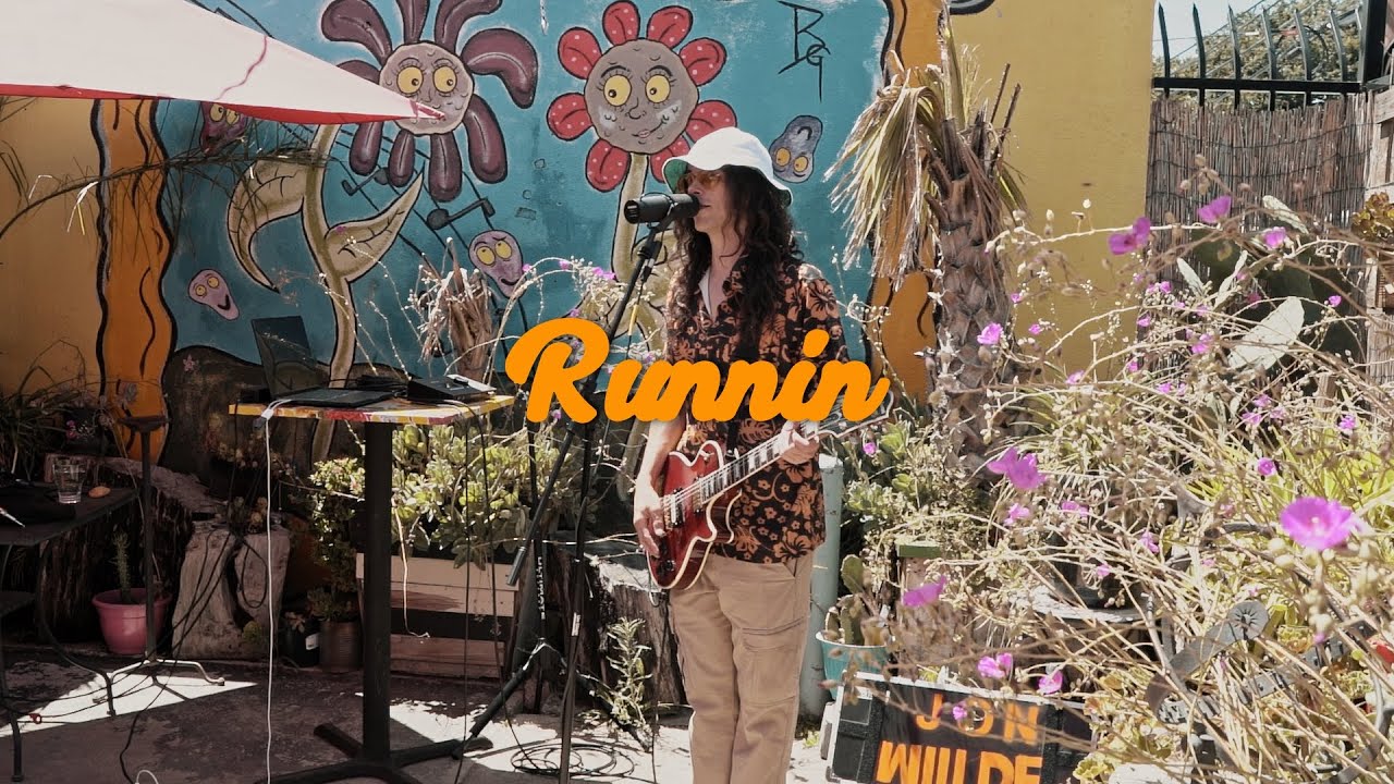 Jon Wiilde - Runnin' (Live at Lolas) Presented by CSSB - YouTube