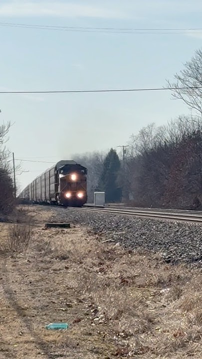 Low Ditch Light UP AC44CW Leads the CPKC 734 on the Ex-Wabash (3/13/25) - YouTube