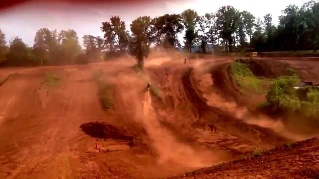 Pagoda race track - YouTube