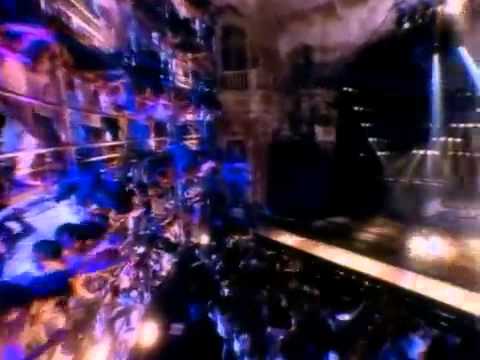 AC_DC - Thunderstruck official clip - YouTube