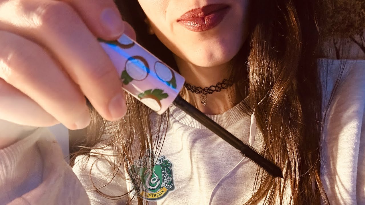 ASMR Roleplay | Chica de Slytherin te maquilla 💚 - YouTube