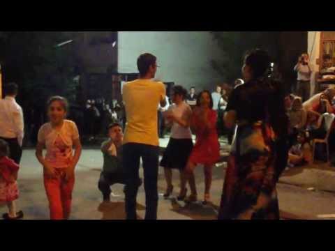 ASENA ' DAN DAHA İYİ KIVIRIYOR :)