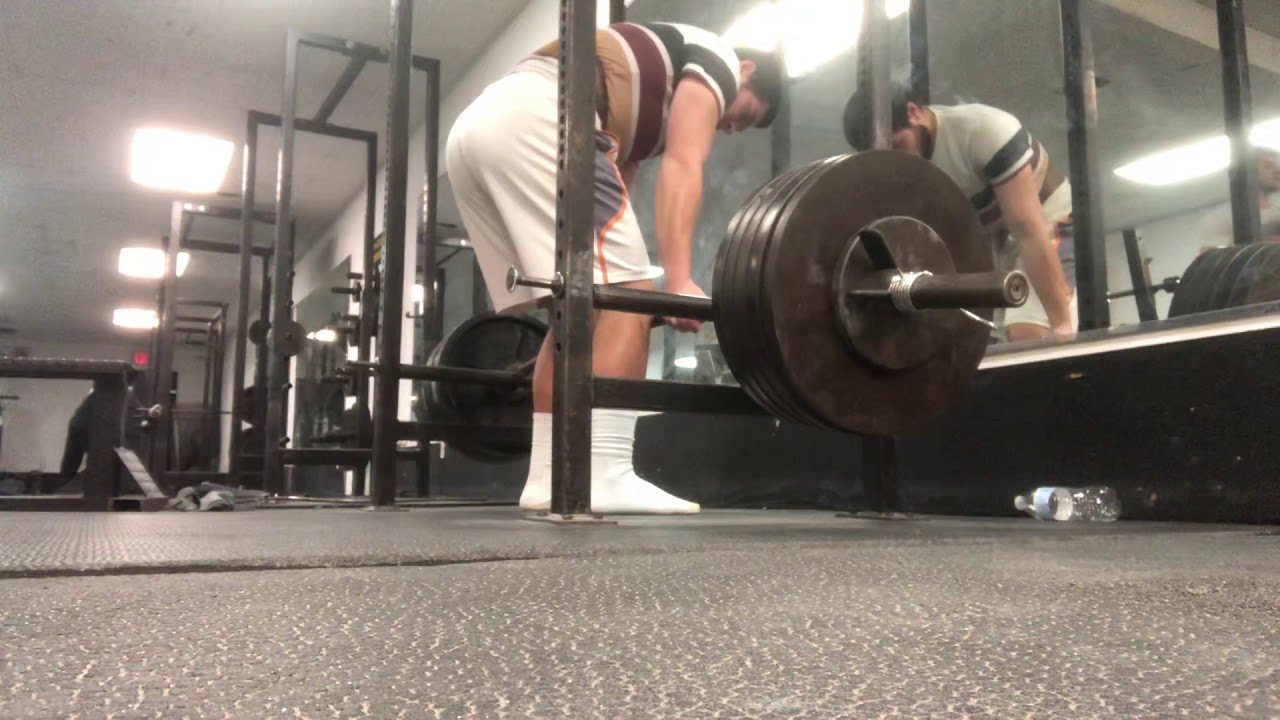 515lbs below the knee rack pull for a heavy single - YouTube