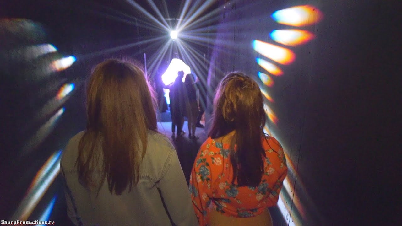 Poltergeist (Full Maze) at Halloween Horror Nights at Universal Studios ...