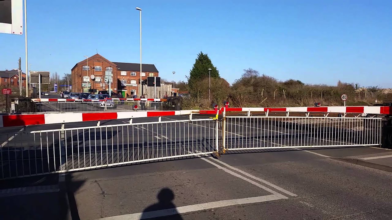 158958 Entering Gloucester L/C - YouTube