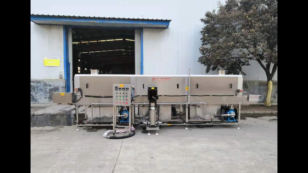 Automatic Chicken Crate Washing Machine - YouTube