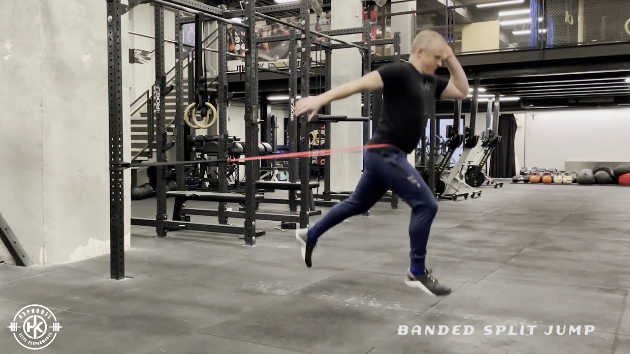 Banded Split Jump - YouTube
