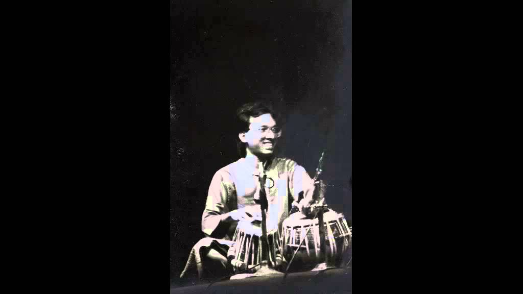 Pt. Nayan Ghosh Tabla Solo in Tintaal at Austin (Texas) - YouTube