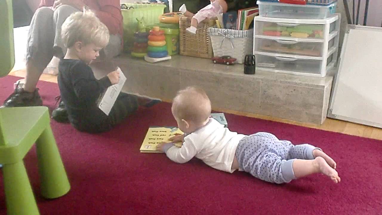 hazel scootching 2 - YouTube