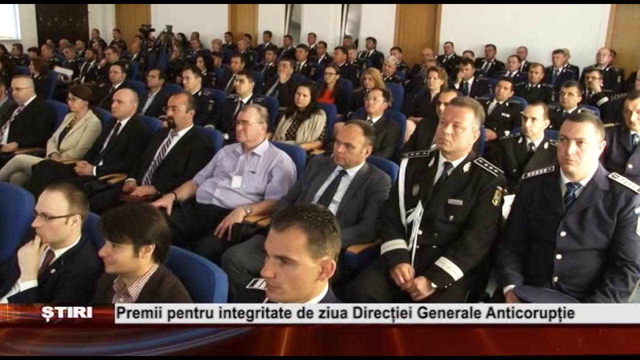 Premii pentru integritate de ziua Directiei Generale Anticoruptie - YouTube