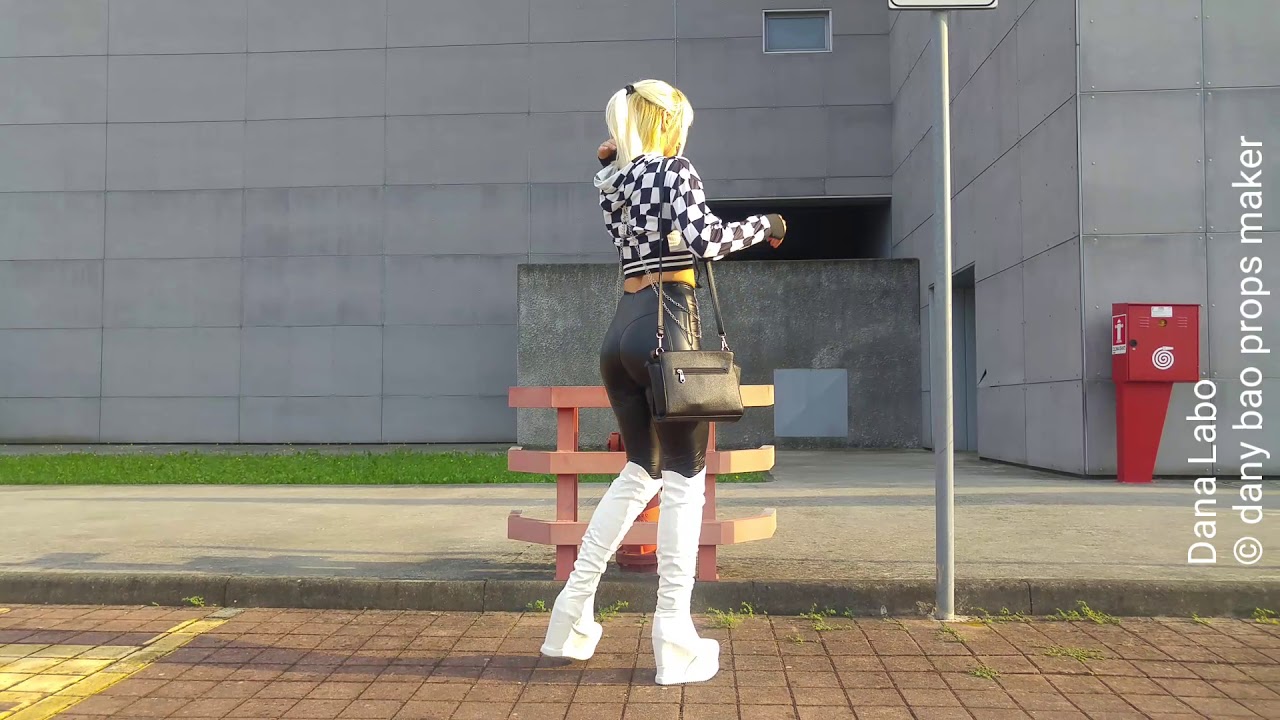 DANA LABO leather wedge boots - YouTube