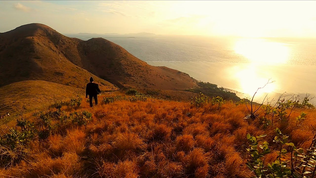 Manamoc Island, Cuyo Palawan. Mt. English - YouTube