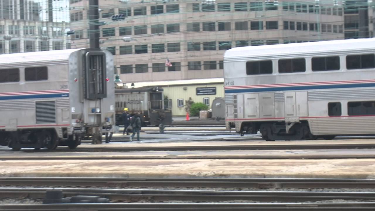 Amtrak Capitol Limited train #29 departing Washington Union Station ...