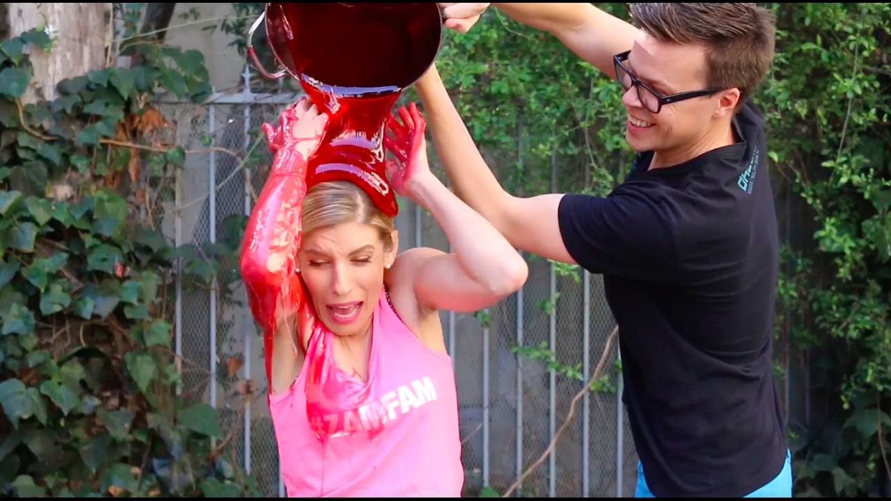 DUMPING LOLLIPOP SLIME ON HER HEAD - (DAY 33) - YouTube