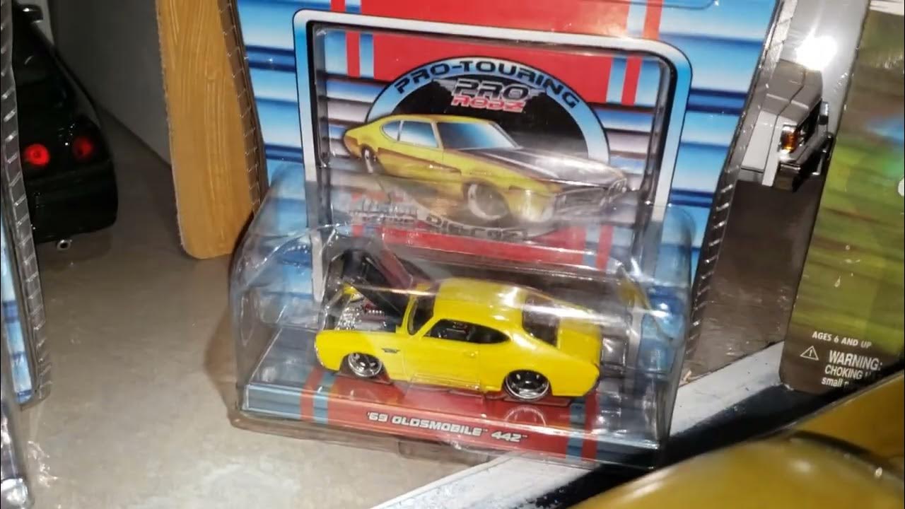 Traded My 1 24 Scale Collection For 4 1 18 And 4 1 64 And 80 traded-my-1-24-scale-collection-for-4-1-18-and-4-1-64-and-80
